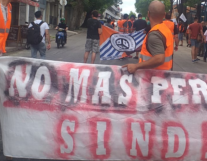 Repudio a la represión de los obreros del transporte – IST / LITCI Uruguay